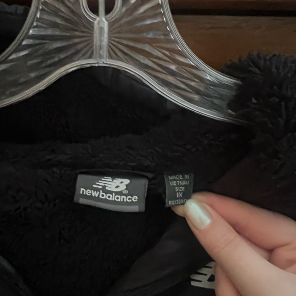 New Balance | Jackets & Coats | New Balance Black Puffer Sherpa Lined ...